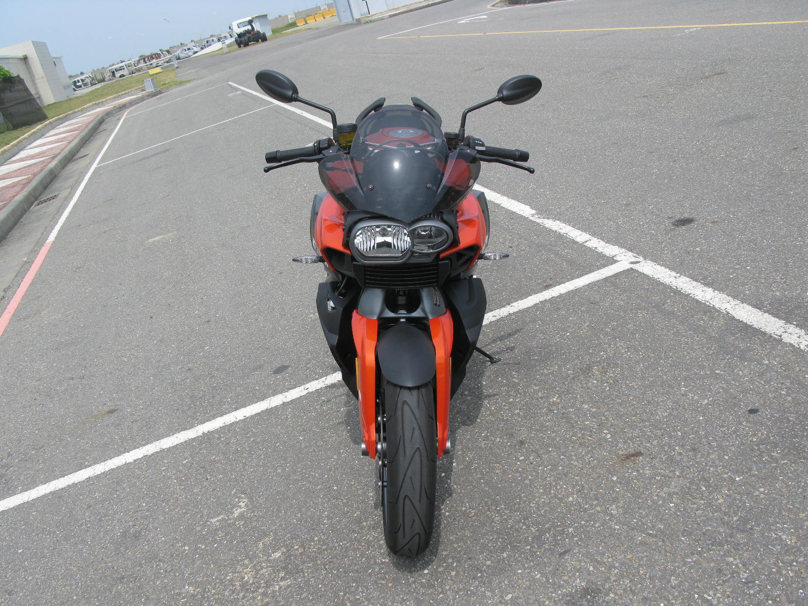 K1300R